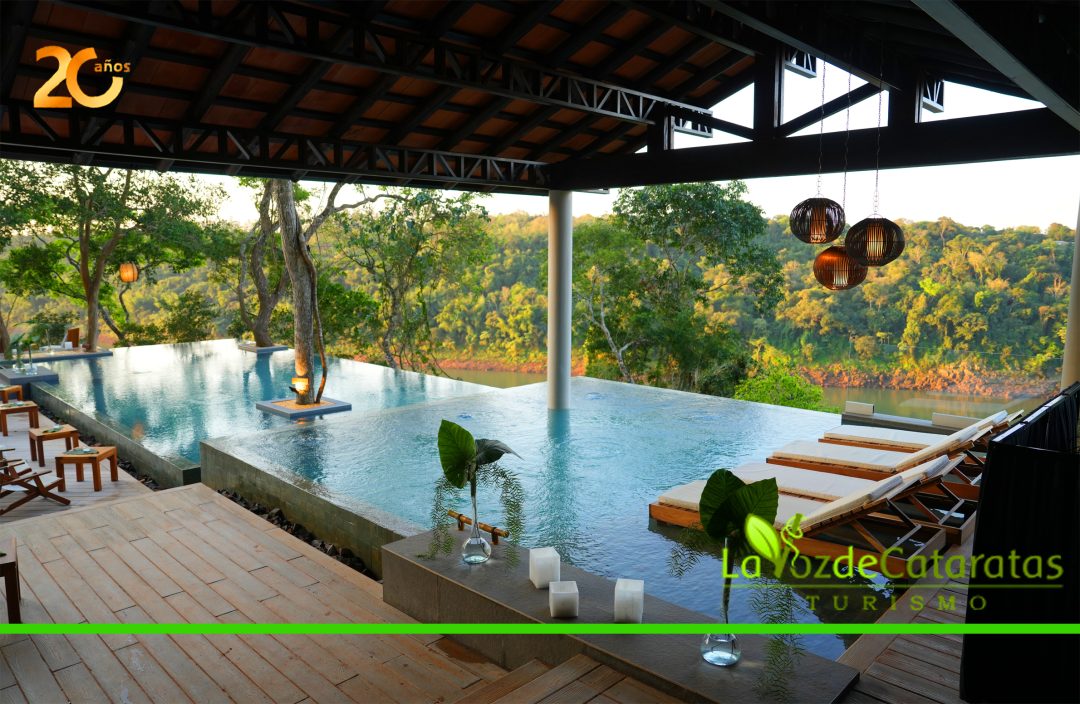 Loi Suites Iguazú inauguró "Yvaga Bar": para disfrutar de una piscina ...