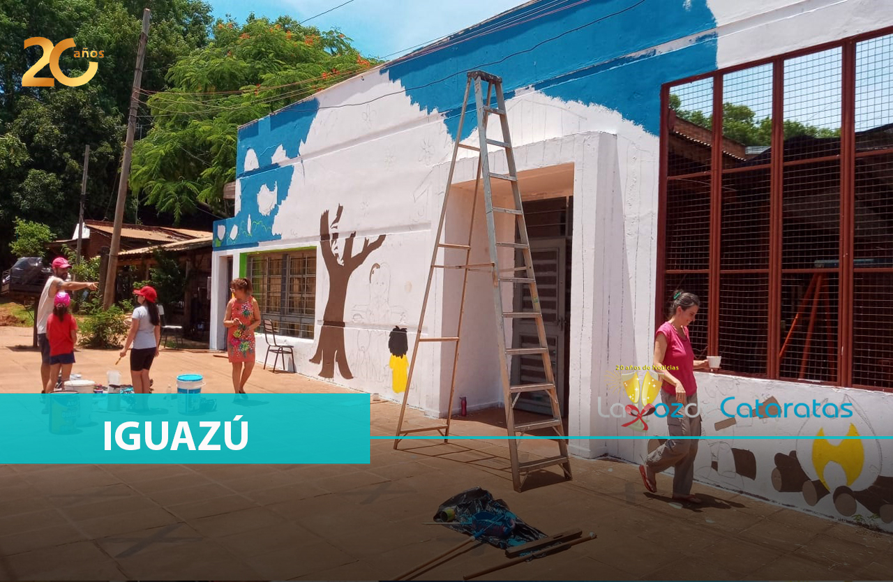 Transformando la Escuela 837: alumnos pintan un mural con el ilustrador ...