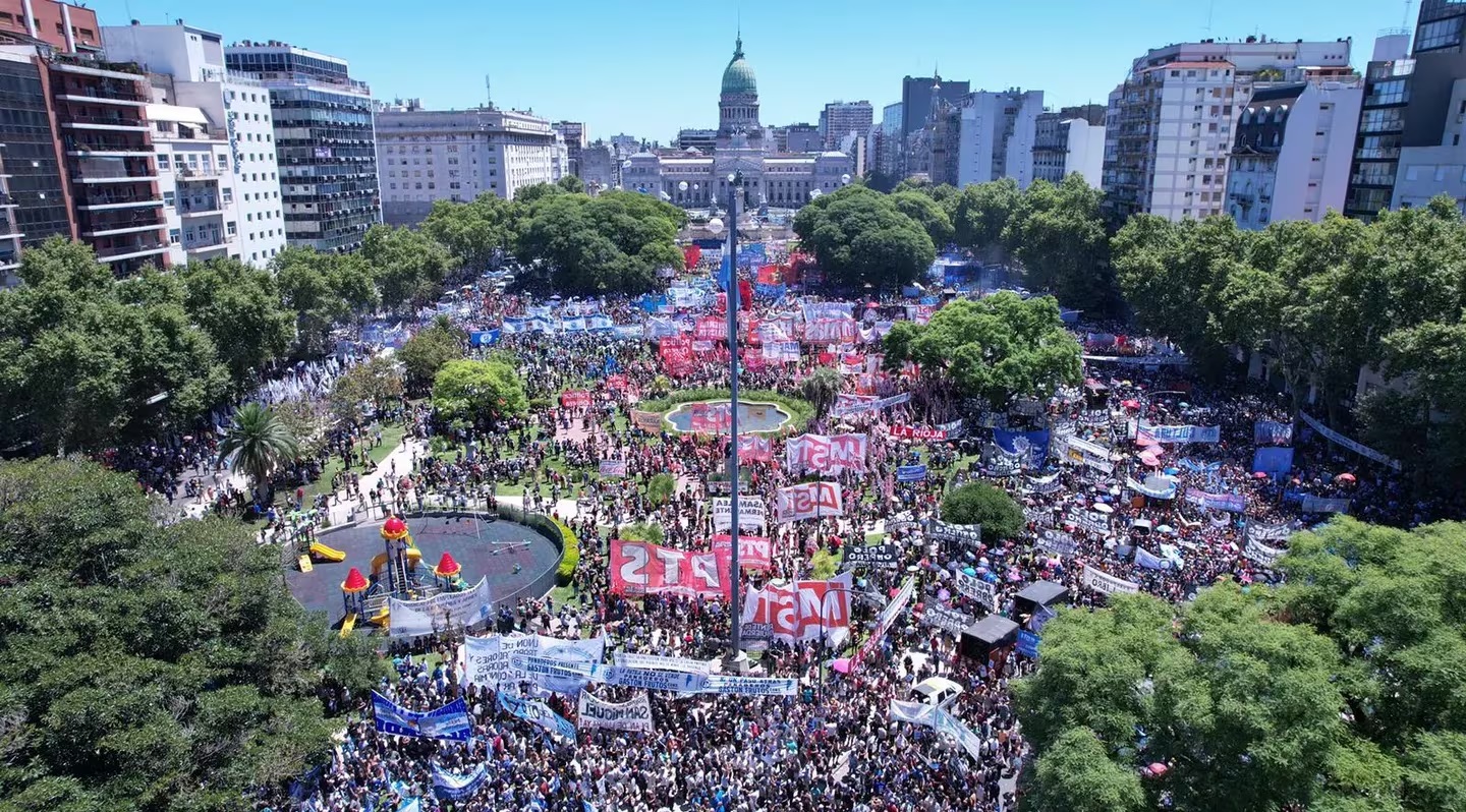 Fracasó la reunión del Consejo del Salario y el Gobierno deberá decidir ... Fracasó la reunión del Consejo del Salario y el Gobierno deberá decidir ...